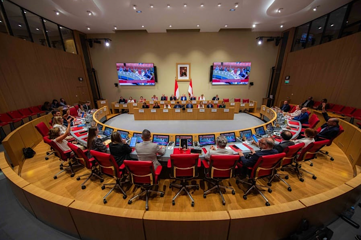 THE PRINCIPALITY OF MONACO AND THE EUROPEAN UNION Bargaining power ...